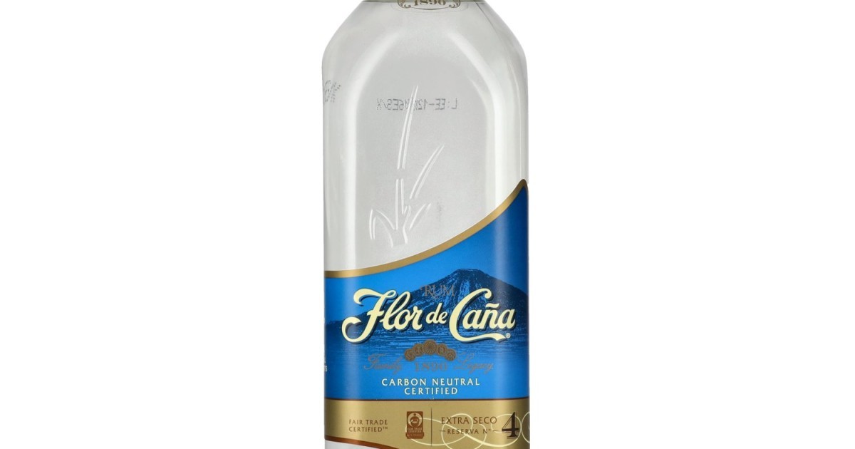 Flor de Caña EXTRA SECO Rum